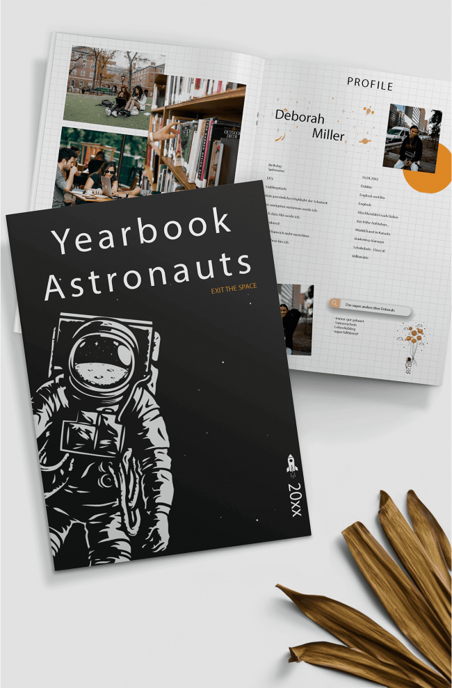 Design & Print Your Graduation Book in Astronaut-Look